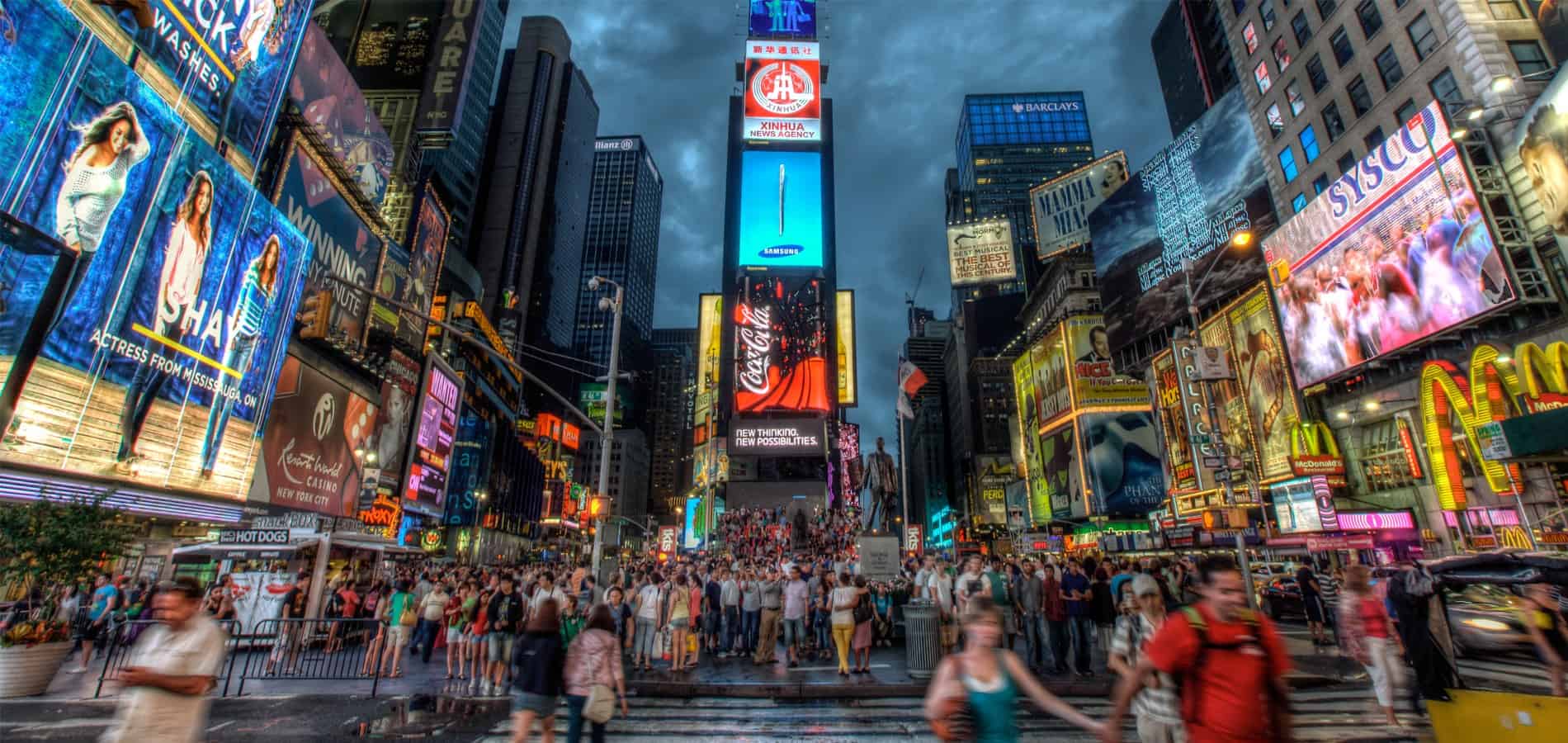 Manhattan Jewelers - Futurama Diamond Center l Home